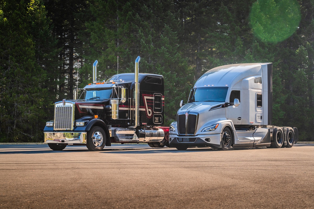 Kenworth's 100th Year Anniversary Lineup and History - Driver First