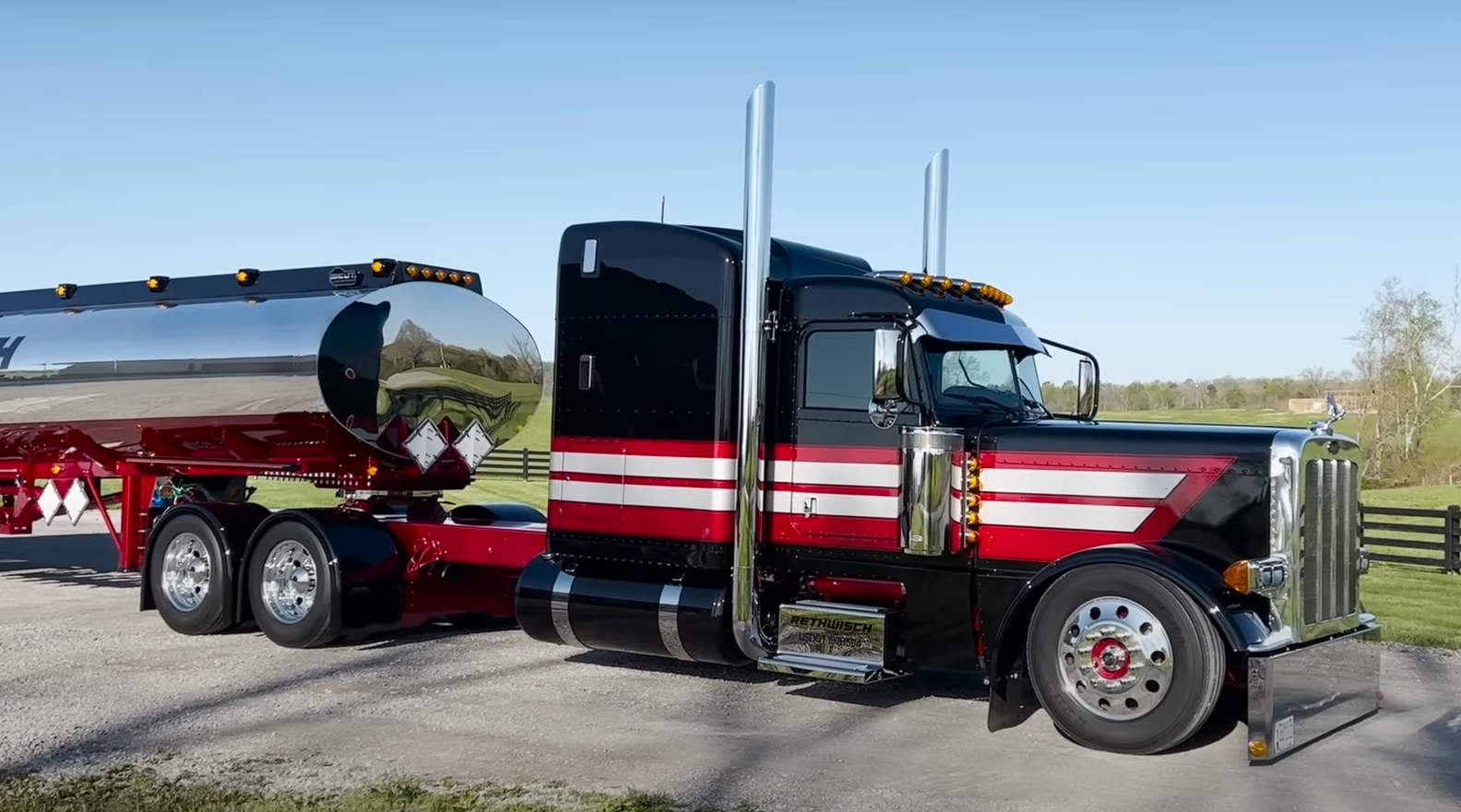 Custom Semi Truck Sleepers